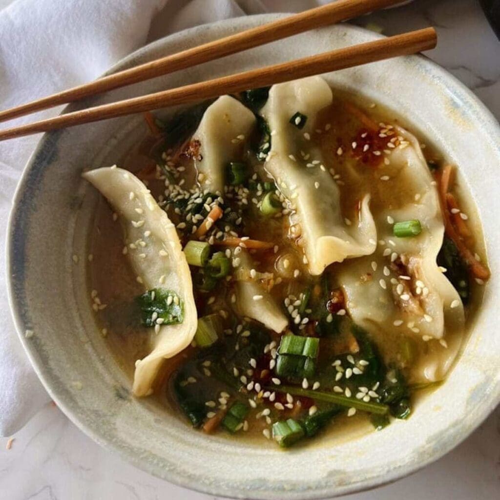 Miso Dumpling Soup (15 Minutes) - Naturallie Plant-Based