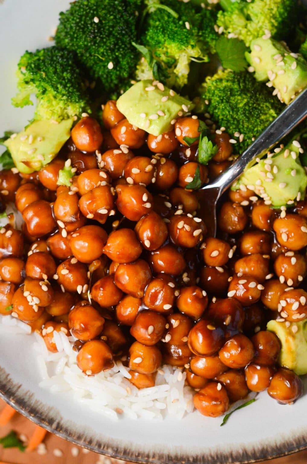 15 Minute Sticky Chickpeas - Naturallie Plant-Based
