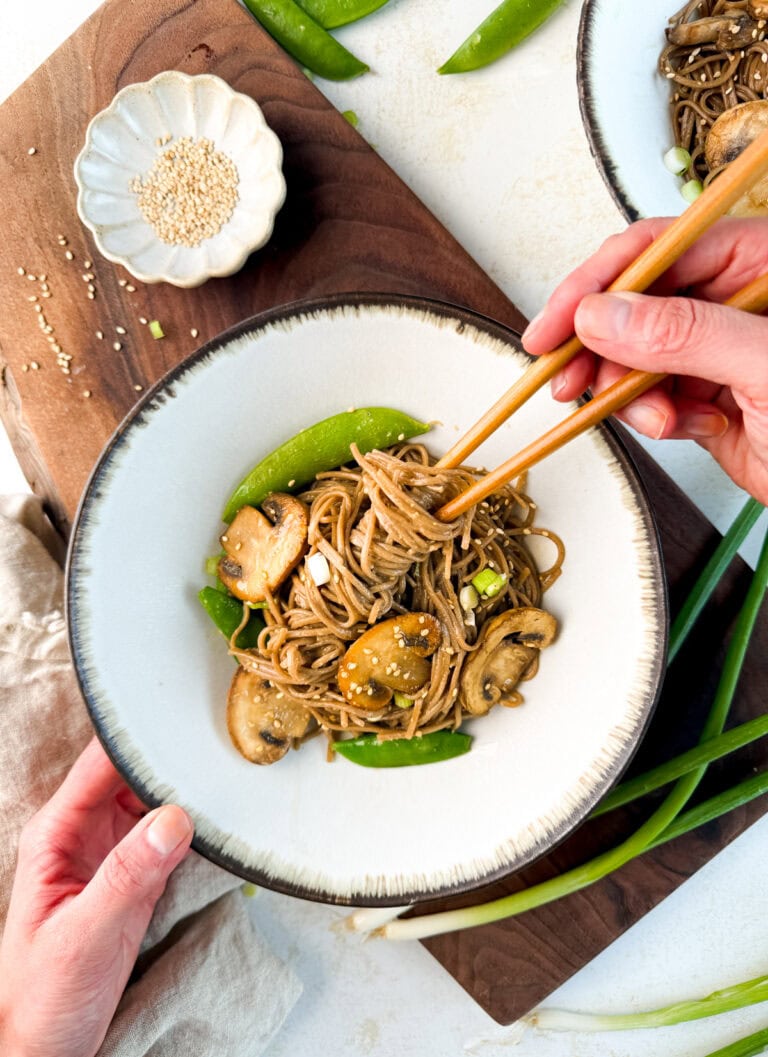 Miso Ginger Soba Noodles - Naturallie Plant-Based